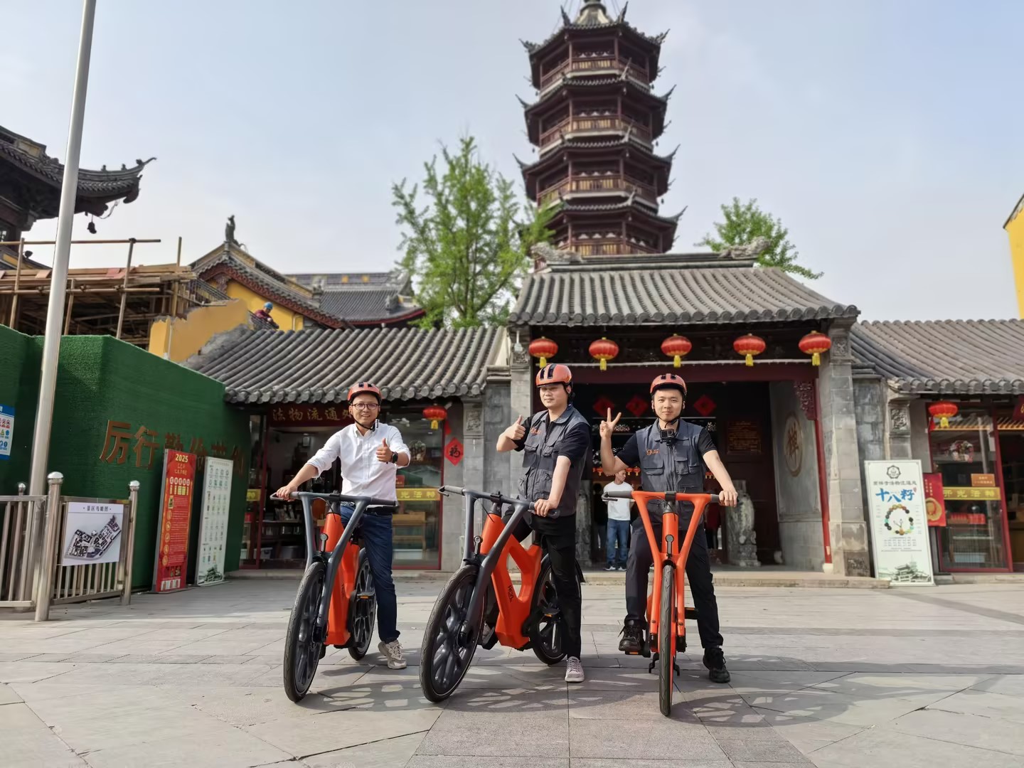 Recycled plastic igus: bike is on world tour now in Europe | igus